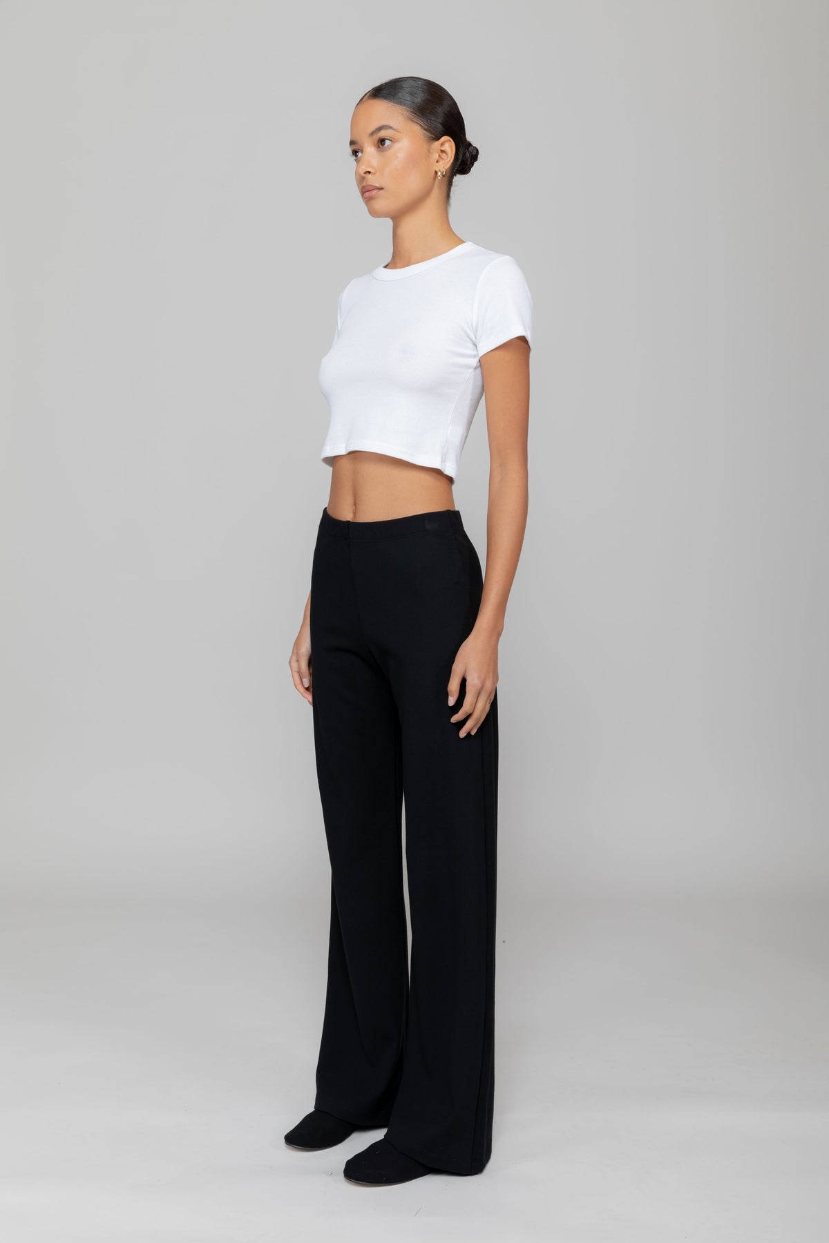 Kelly Crop Slim Fit Tee – LESET